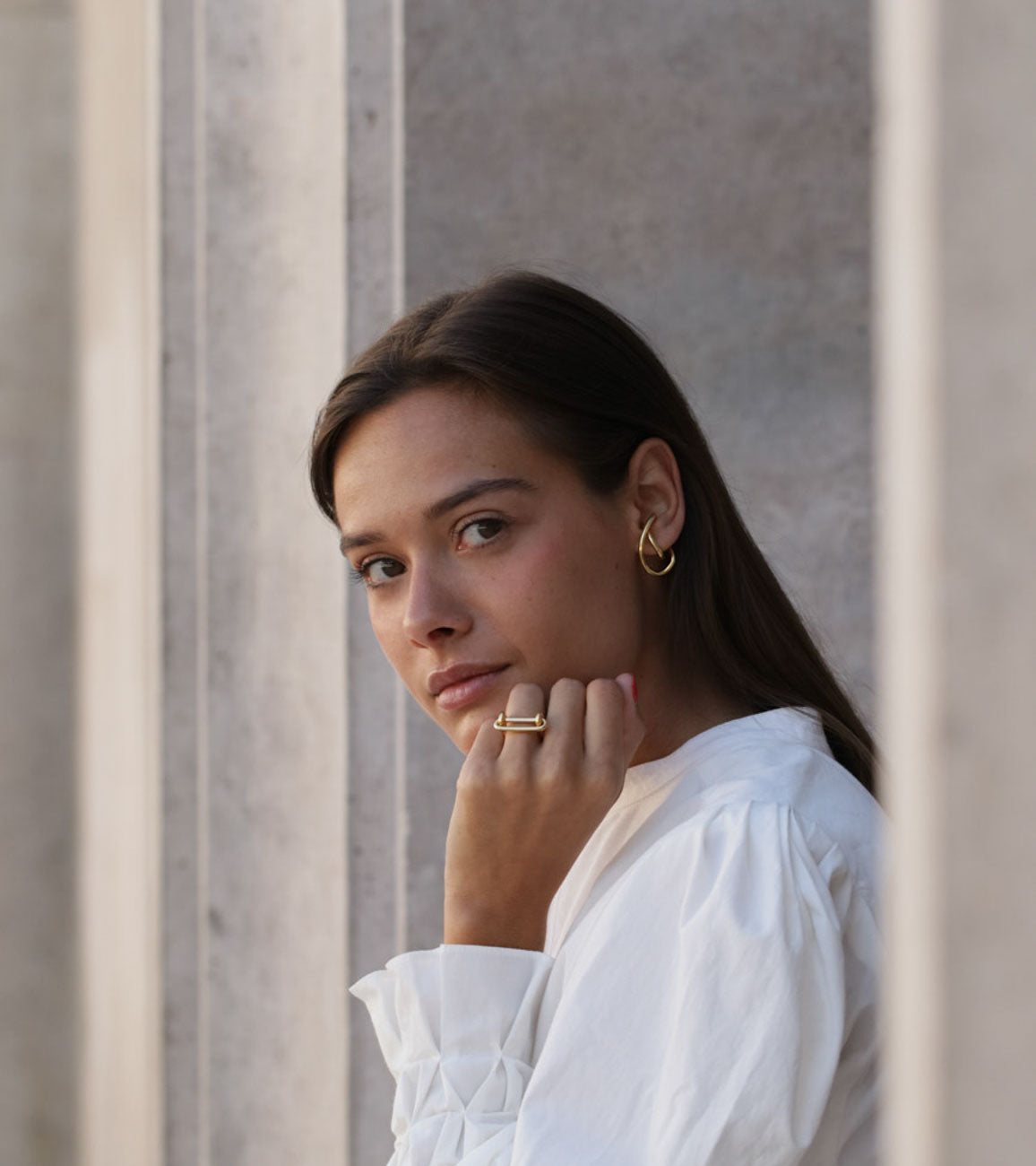 Earcuff Shell, idéale pour les oreilles non percées – Mayrena Paris